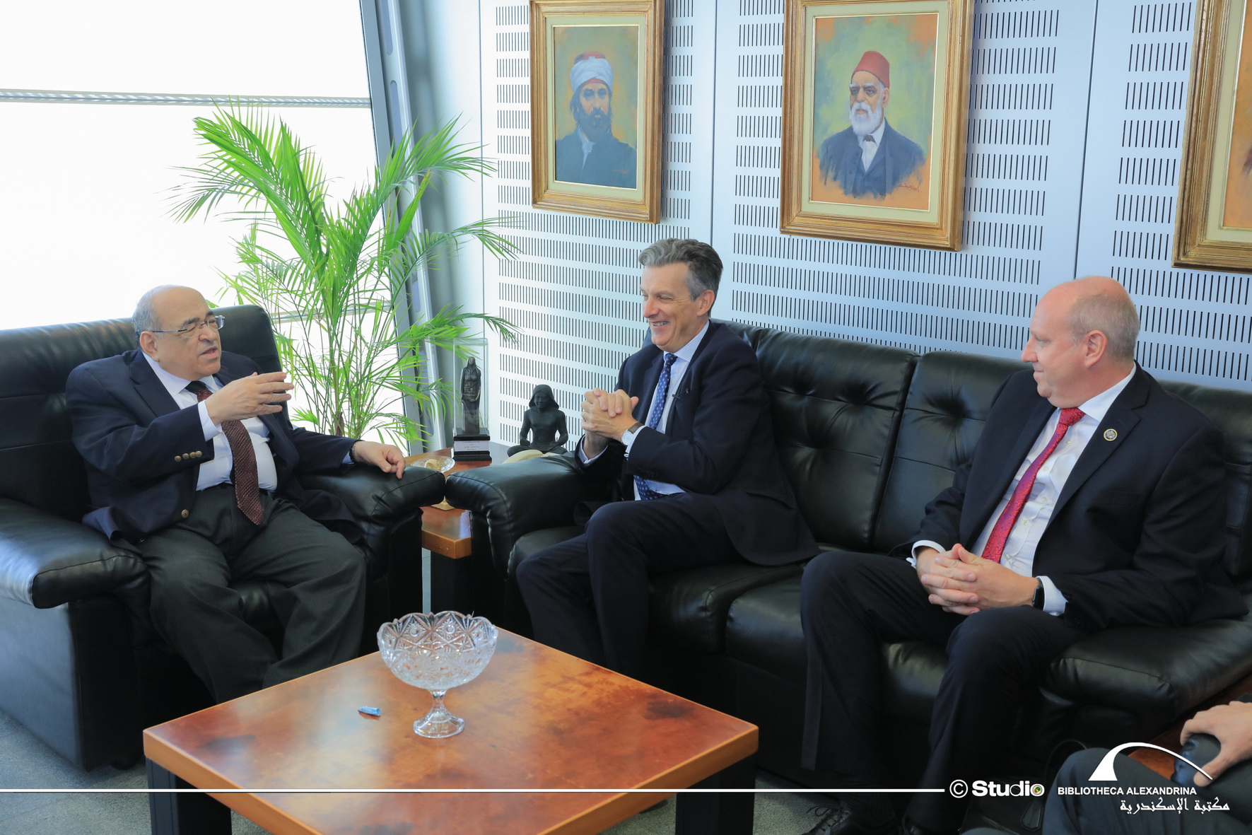 Visits - Photo Gallery - Bibliotheca Alexandrina